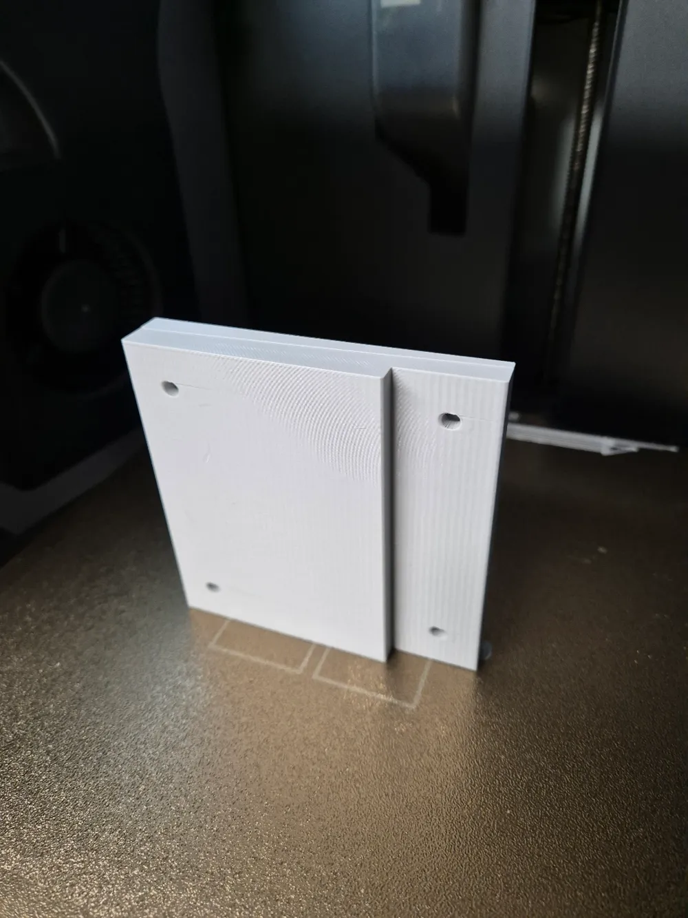Skadis VESA 75 x 75 Monitor Mount, Flat by Tredicemus - MakerWorld
