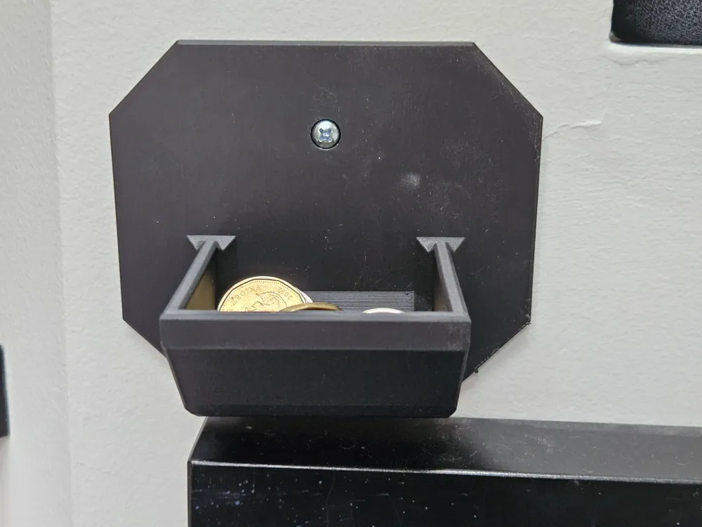 Spare Change Tray by nweishar - MakerWorld