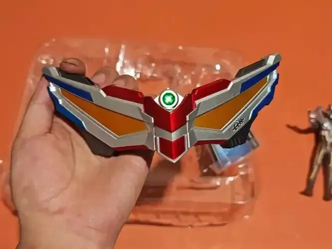 Ultraman Zero Transformation Device by 玩具小屋 - MakerWorld