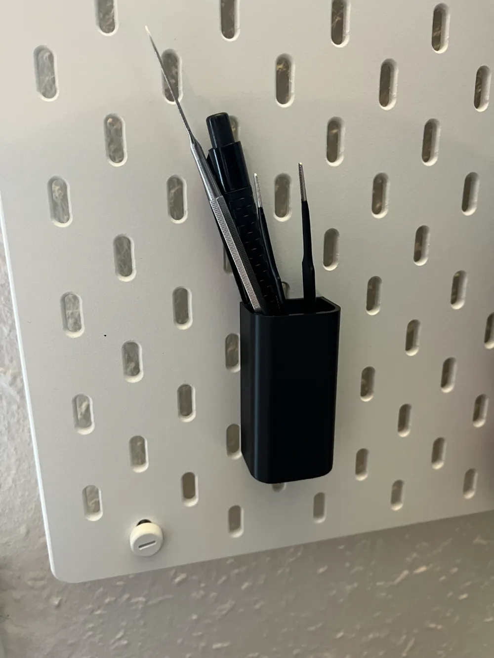 Ikea Skadis Simple pen and tool holder/basket by The Skov - MakerWorld