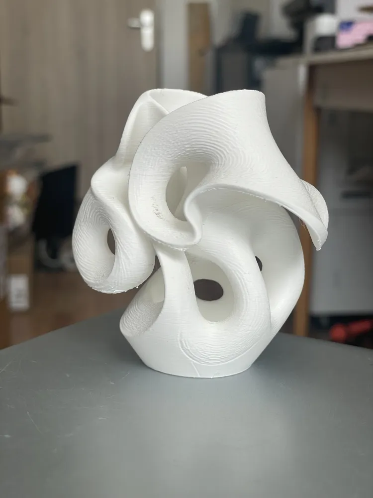 Modern vase - Free 3D Print Model - MakerWorld