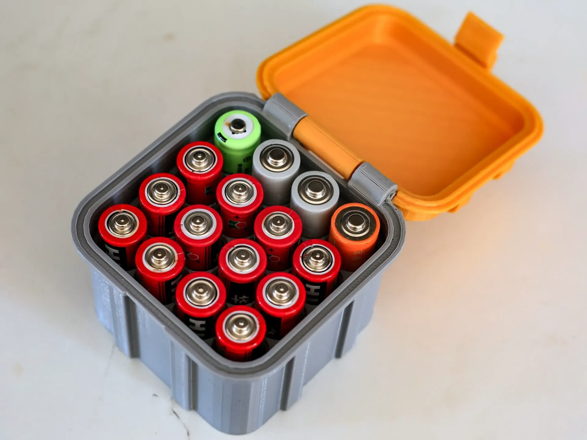 AA Battery Storage Box by 瞎折腾的小王 - MakerWorld