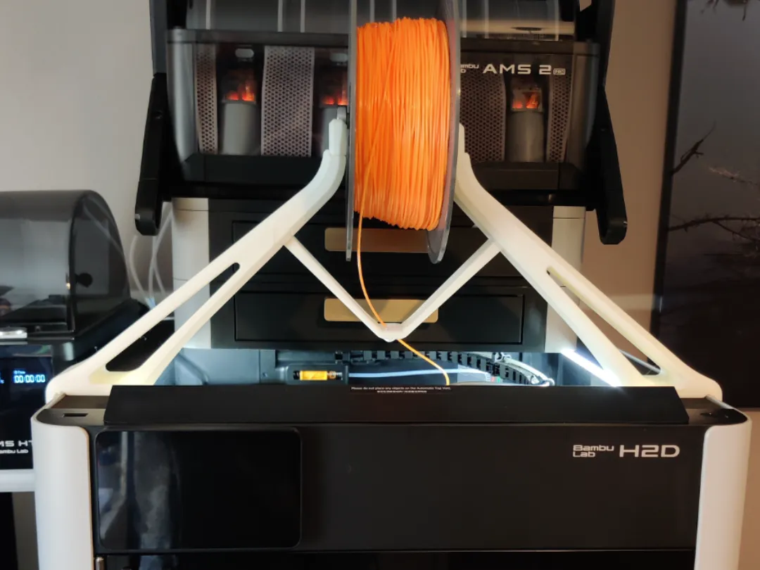 Ultra-low friction TPU Spool Holder by Blackbird MakerWorld: Download ...