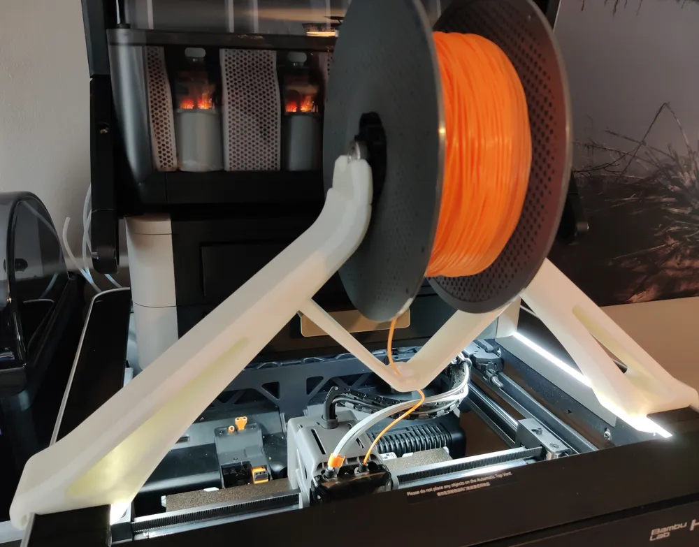 Ultra-low friction TPU Spool Holder by Blackbird MakerWorld: Download ...
