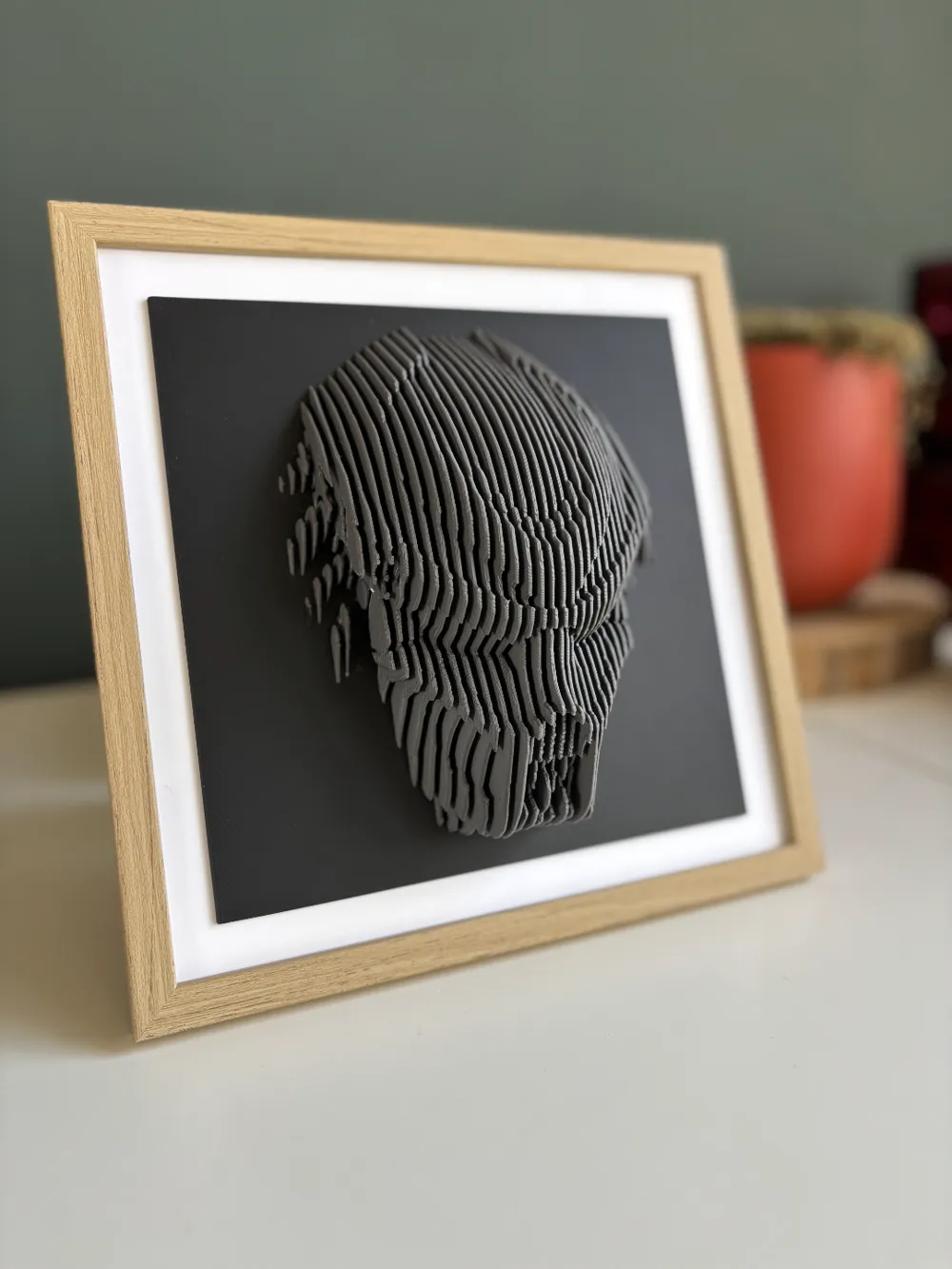 Predator layered sculpture by Slevin MakerWorld: Download Free 3D Models