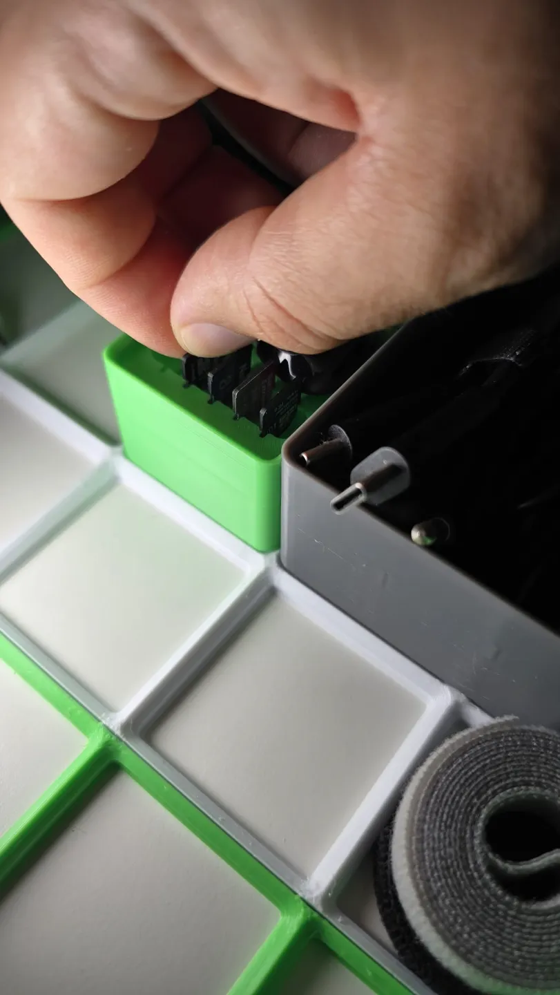 Gridfinity Micro Sd Holder 10 Pcs by CpRandom - MakerWorld