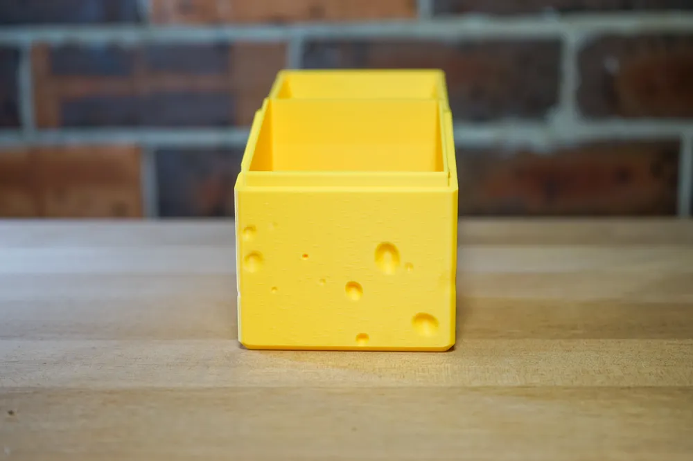 Cheese - Hinged MTG Commander Deck box - Free 3D Print Model - MakerWorld
