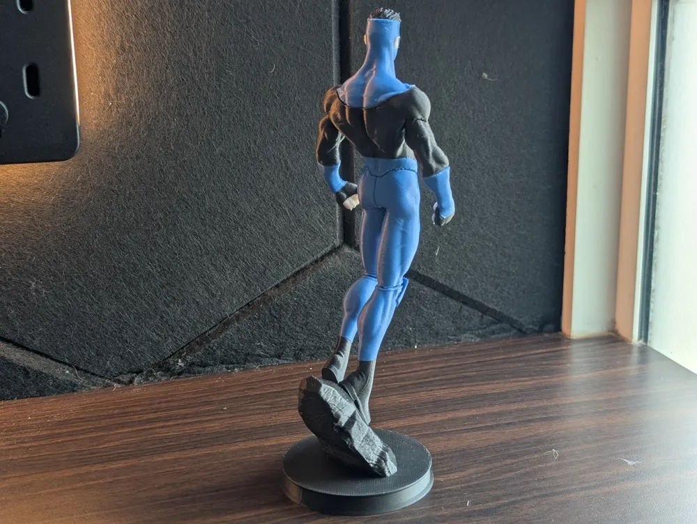 Invincible Blue Suit High-Detail Figure Remixed by Liroy MakerWorld ...