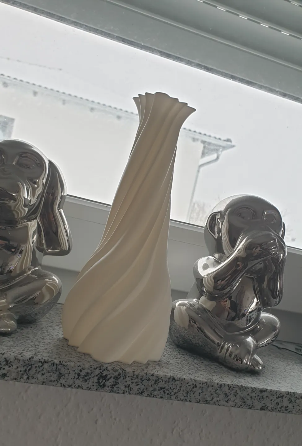 Twisted Vase / Makerlab Make My Vase by Senlos - MakerWorld