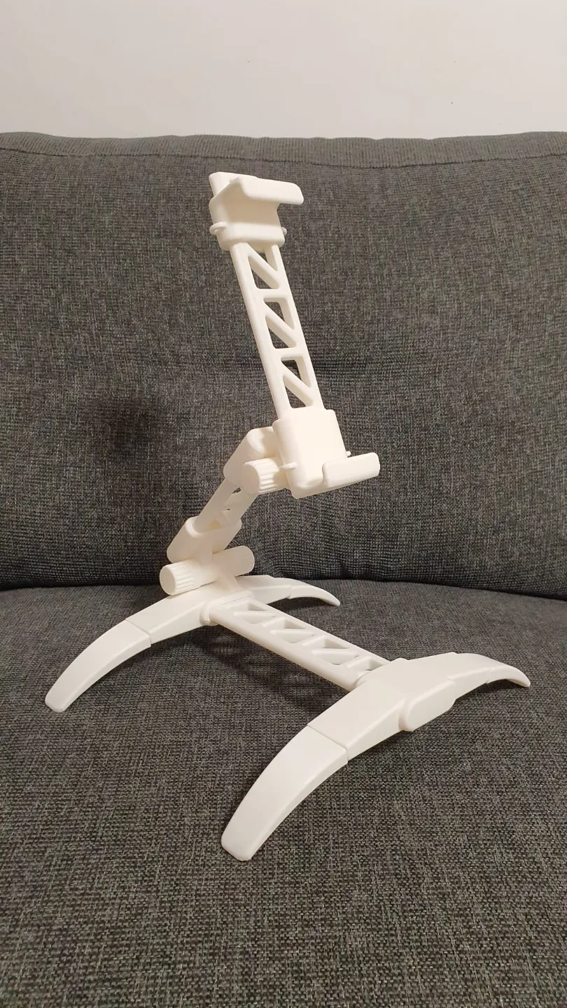 Tablet / Phone Bed Stand - The Crane Stand by MakeringProgress ...