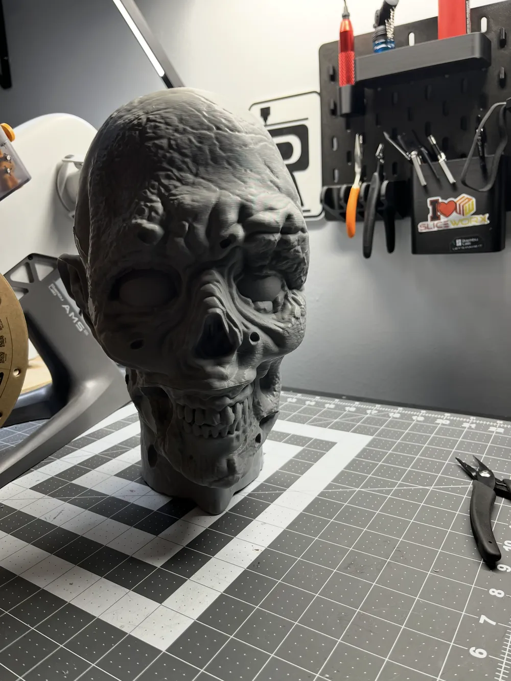 Life size Zombie head by DeKorverArt MakerWorld: Download Free 3D Models