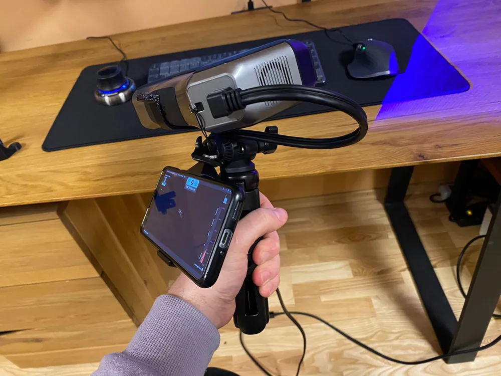 Revopoint MetroX 可调节智能手机支架 来自 PrintedForFun - MakerWorld