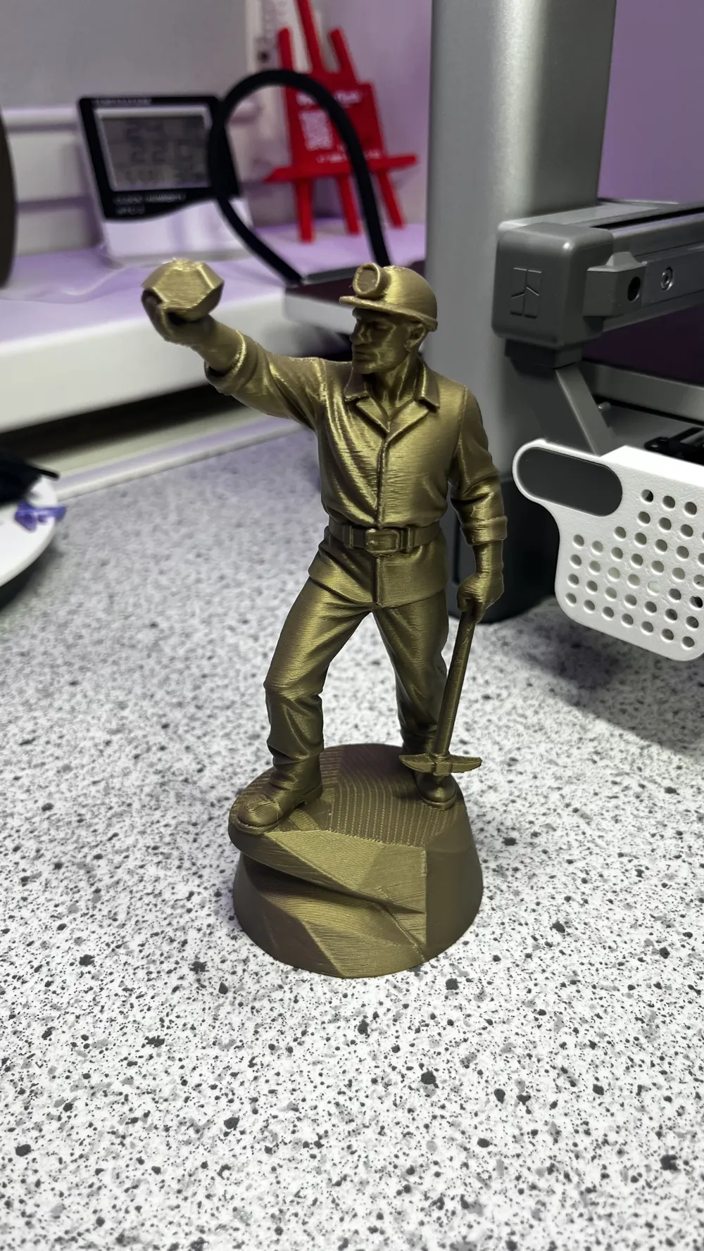 Miner Statue by Gagarin MakerWorld: Download Free 3D Models