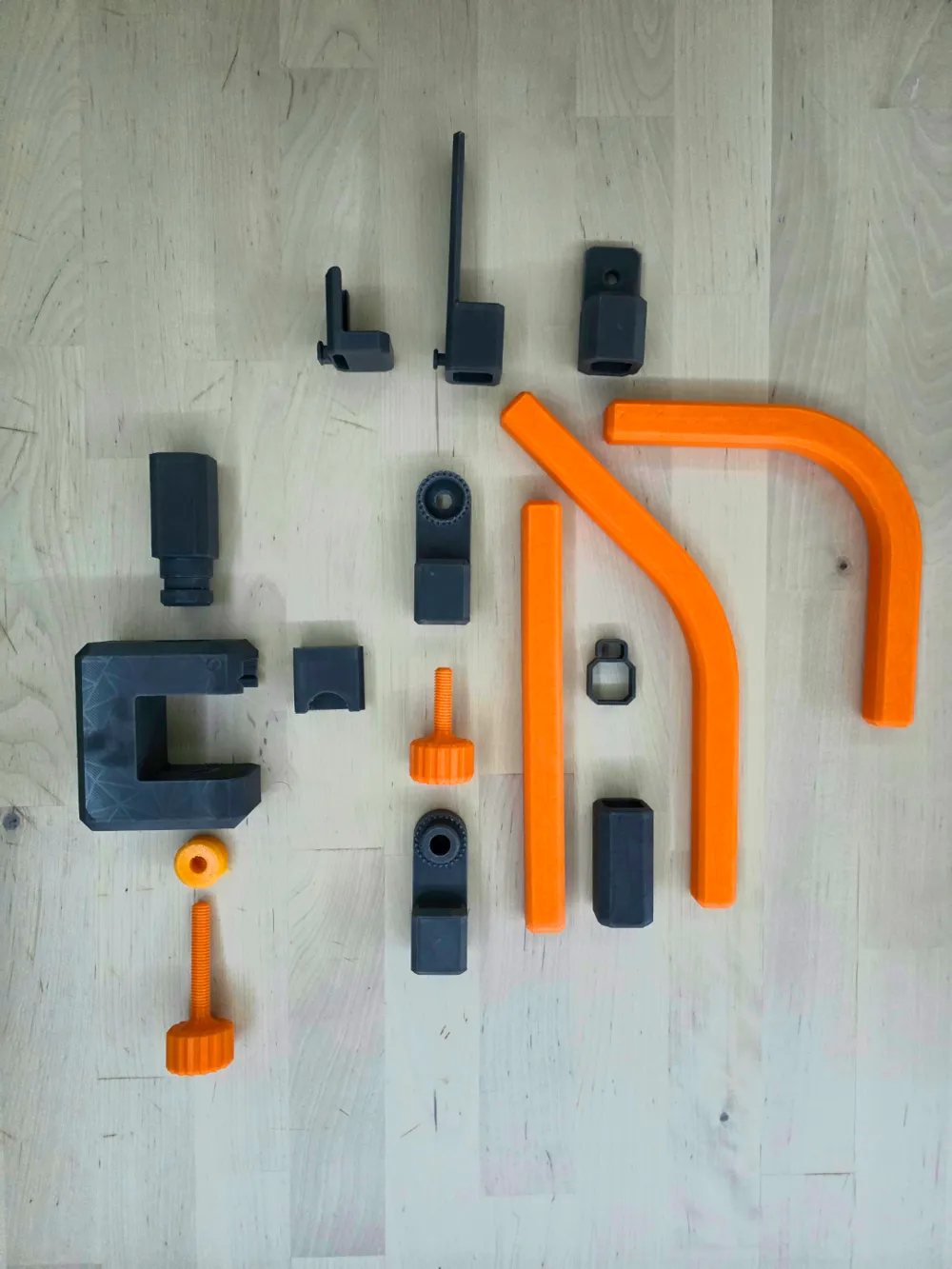 Modular articulated phone/light stand system by bockobg MakerWorld ...