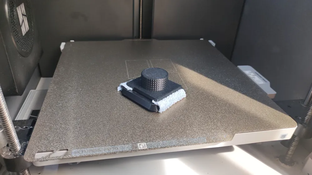 BUILD PLATE CLEANER AND SCRAPER - Free 3D Print Model - MakerWorld