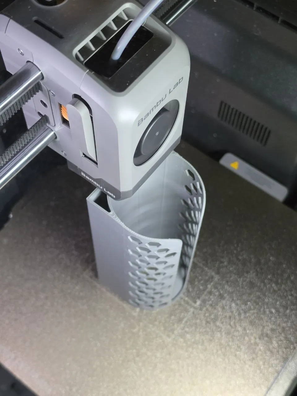 Honeycomb Trash Bag Holder - Free 3D Print Model - MakerWorld