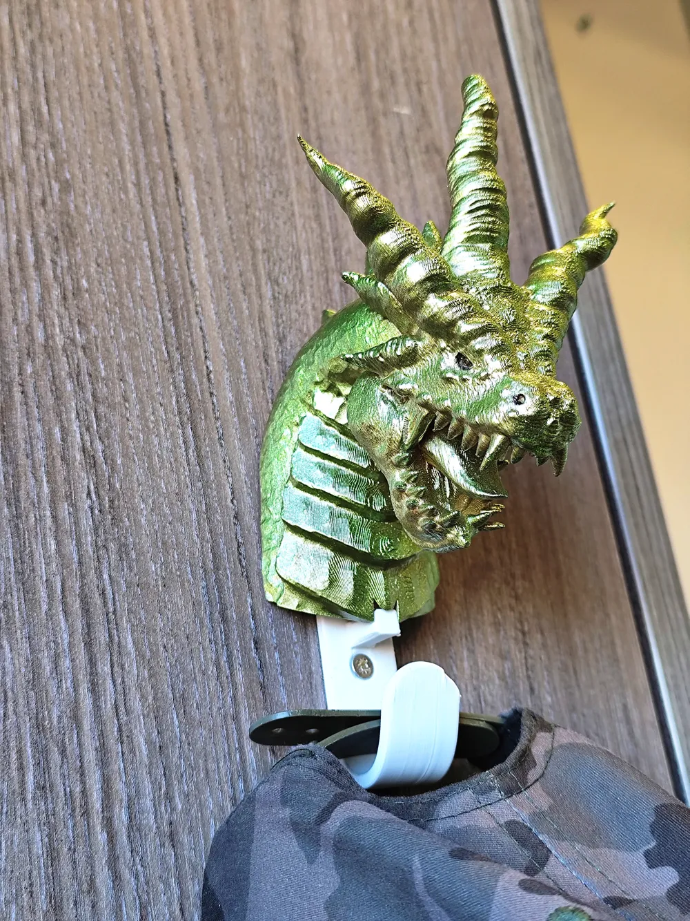 Swappable Dragon Wall Hook by MY LIGHT MakerWorld: Download Free 3D Models