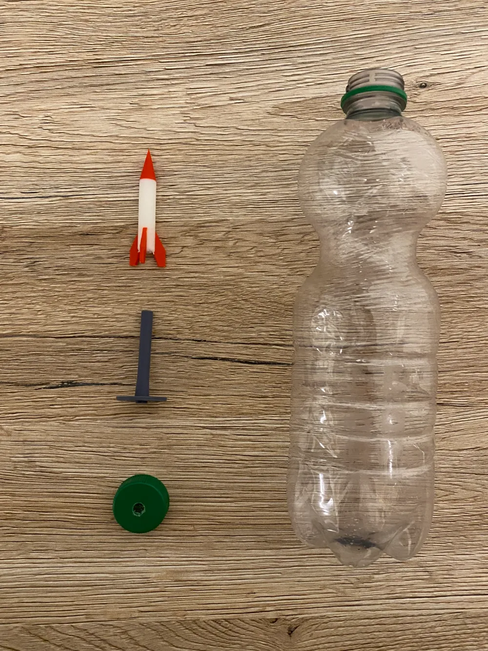 Compressed air rocket by Eli_Kpp - MakerWorld