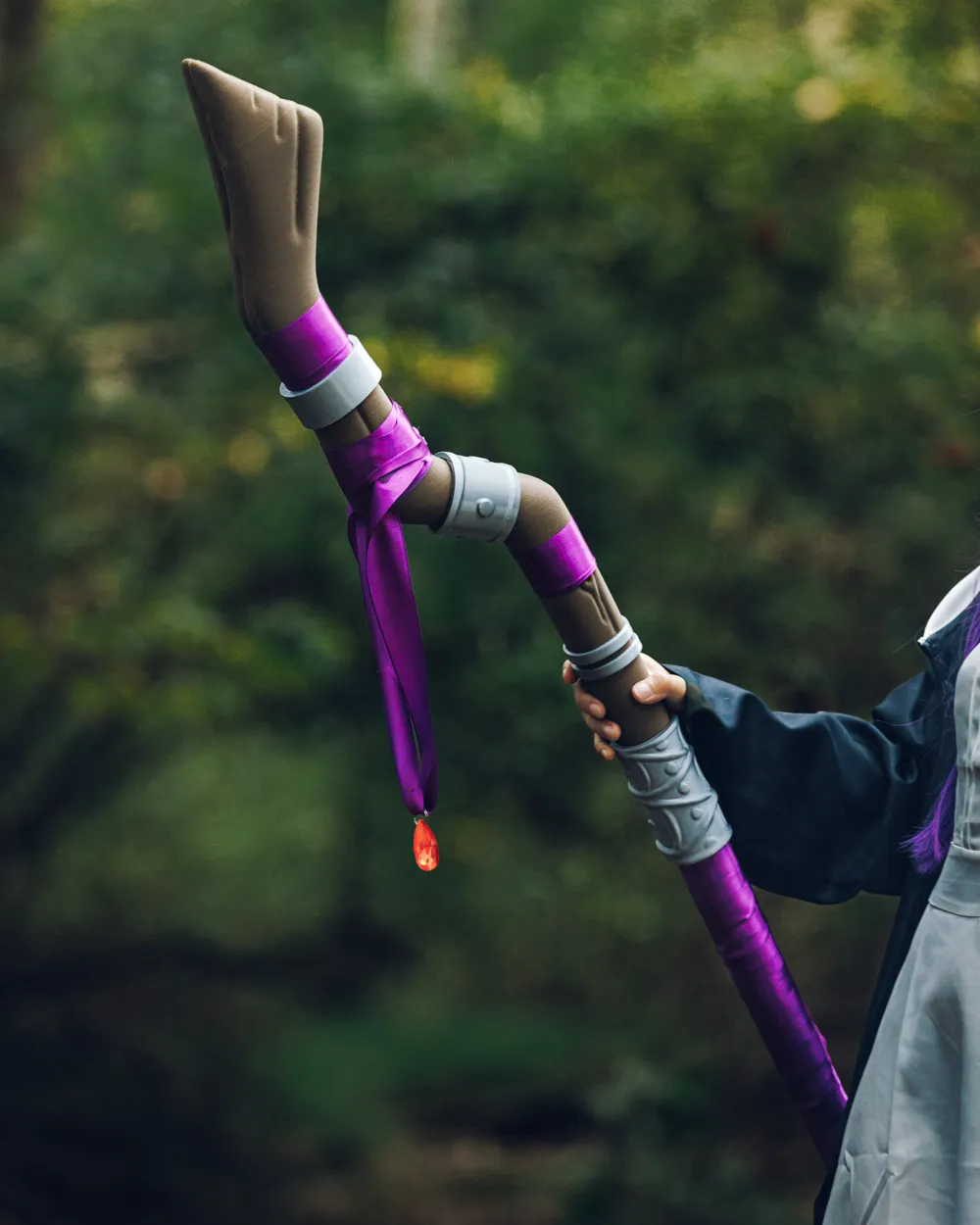 Báculo de Fern – Frieren: Más allá del final del viaje por Allthebuz3D ...