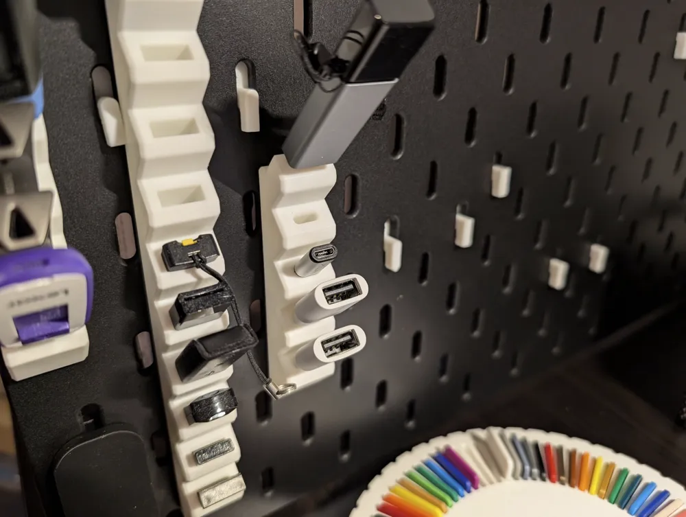 Vertical USB C Holder for Ikea Skadis Remixed by Brandon - MakerWorld