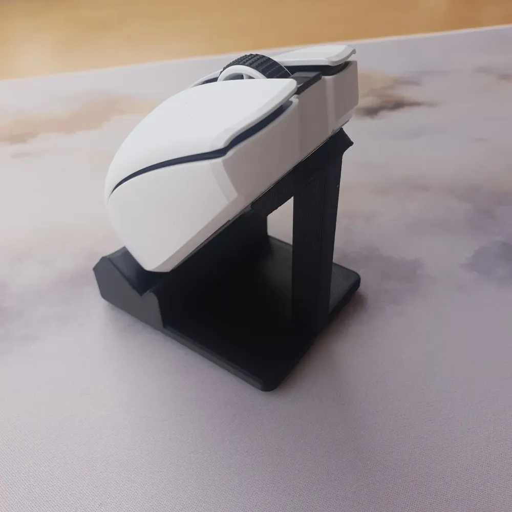 Universal Mouse Stand by Zadera - MakerWorld