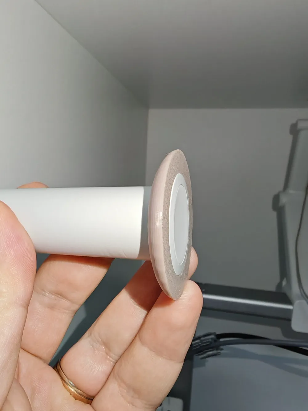 BambuLab A1 / A1 mini - filament spool stopper by MoSiSo - MakerWorld