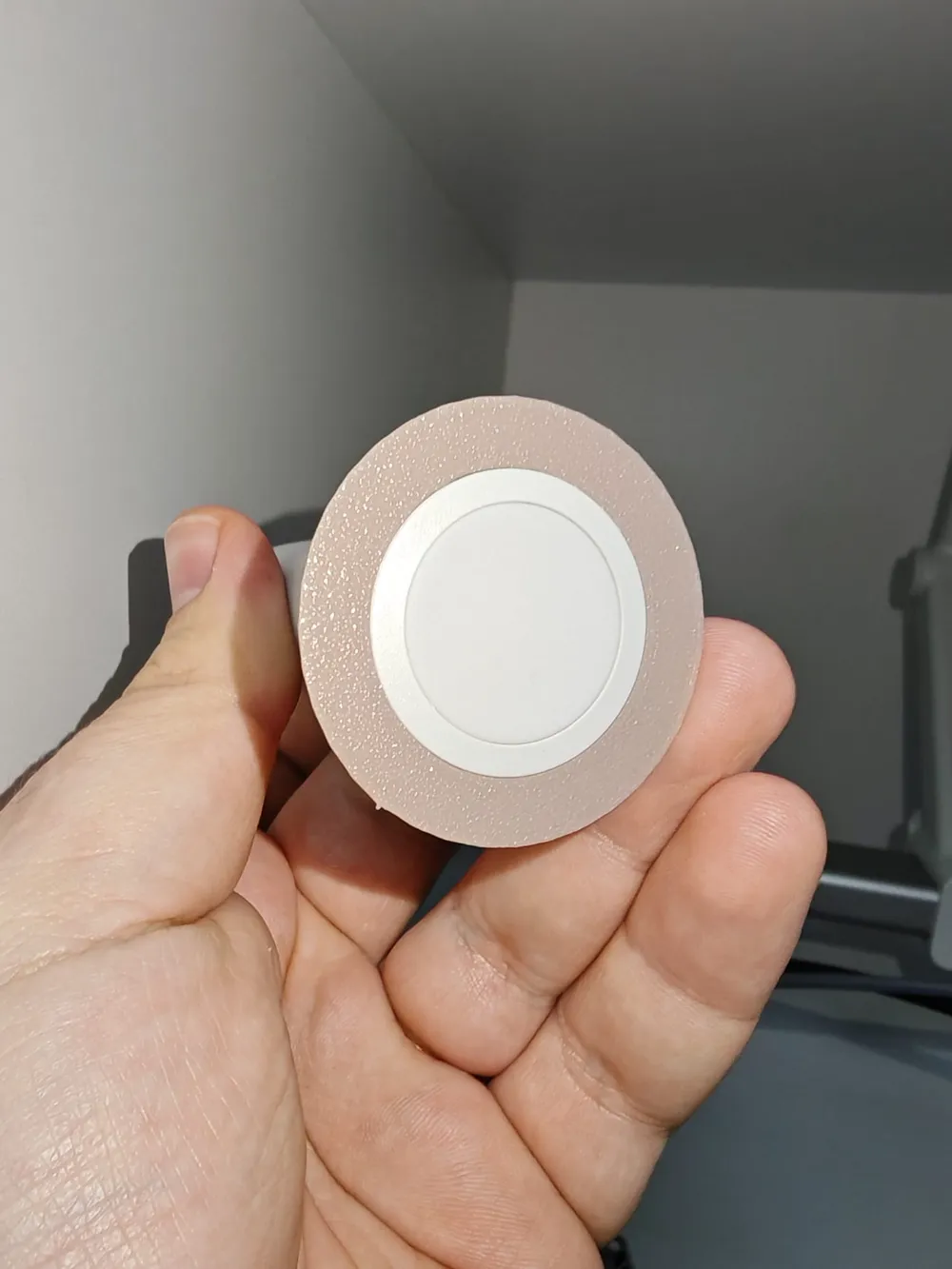 BambuLab A1 / A1 mini - filament spool stopper by MoSiSo - MakerWorld