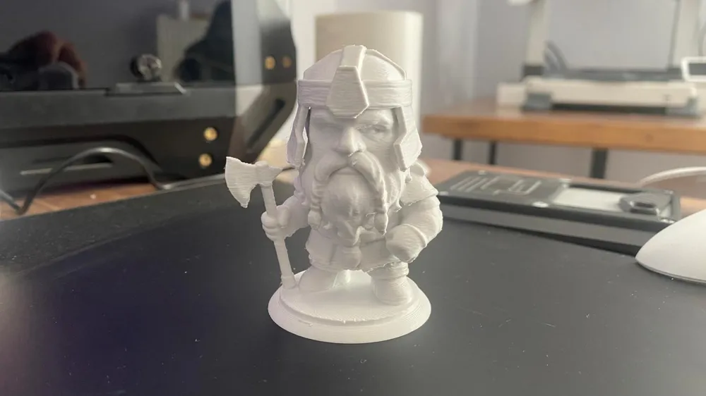 Gimli, figura chibi inspirada en El Señor de los Anillos por darkovy ...