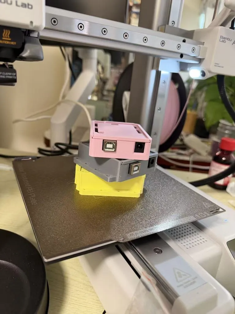 Arduino Uno R3 – Édition complète (avec fente pour vis) - Modèle d ...