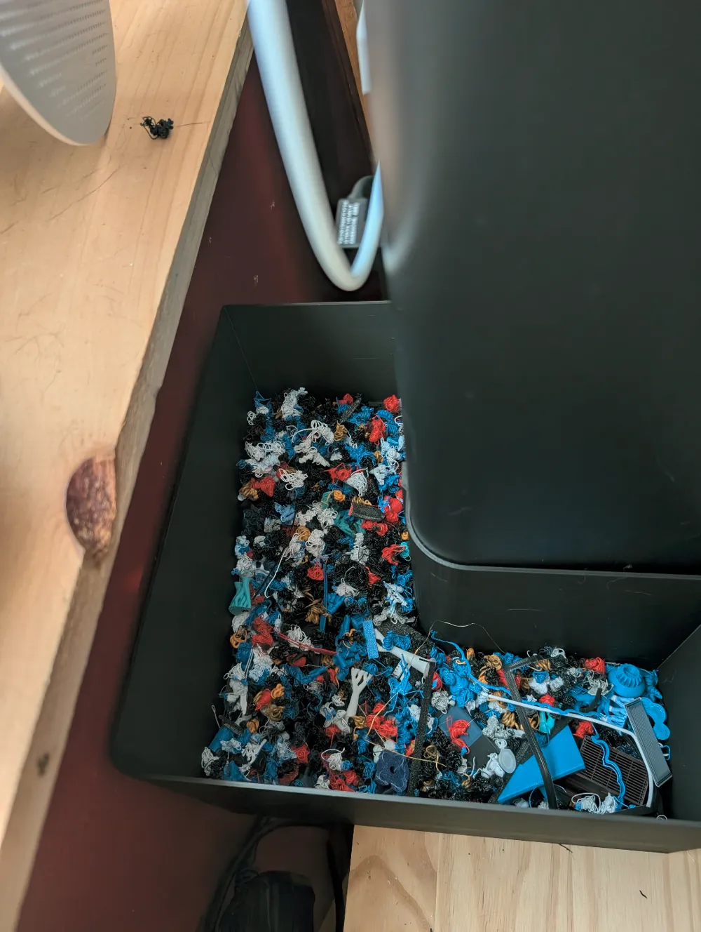X1c/P1s Max size Magnetic Poop/Purge Bucket by RAW Designs - MakerWorld