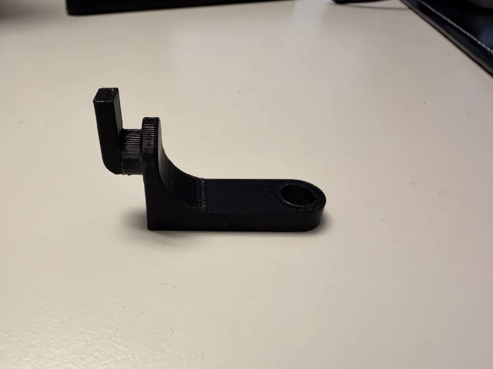 PETG Closet Back Board Holder - Free 3D Print Model - MakerWorld