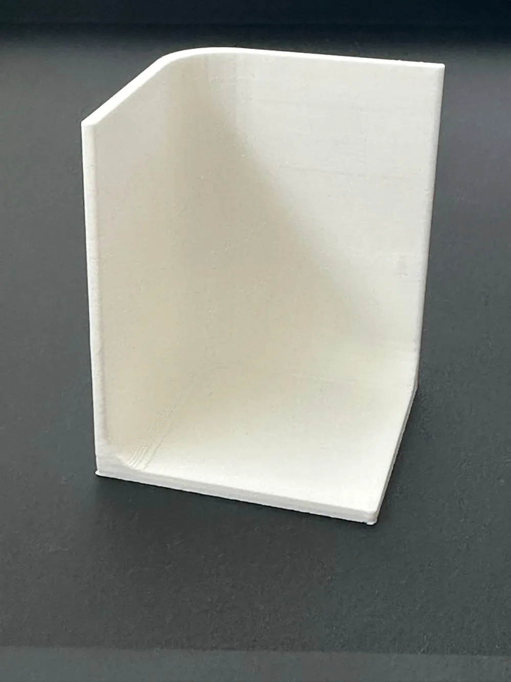 Studio Box - Curved by Sally Ruby MakerWorld: Download Free 3D Models