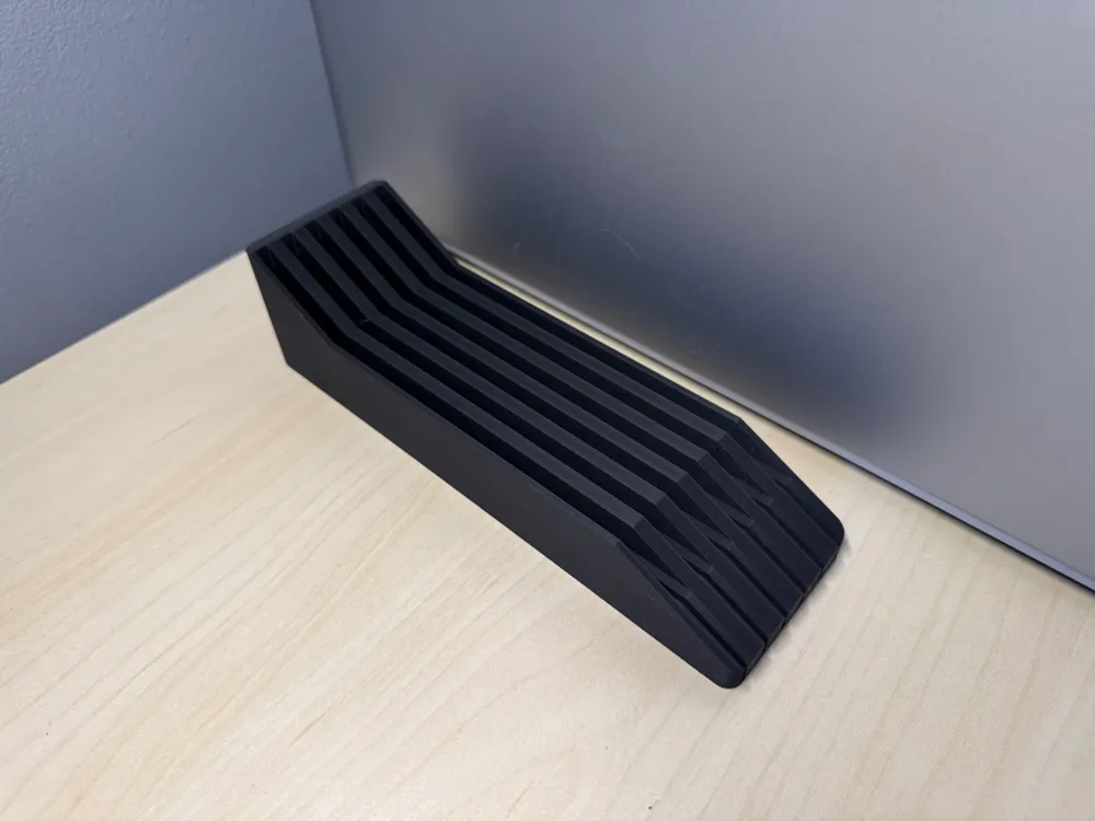 XXL X1C/P1S Modern Build Plate Stand (6 slots) by Lukas - MakerWorld