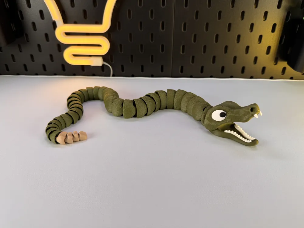 Articulated Snake - Free 3D Print Model - MakerWorld