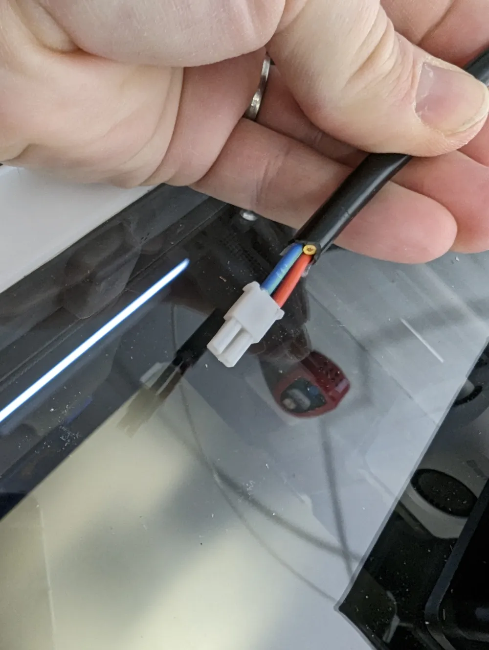 Molex Microfit 3.0 - Half of a 2x2 by Matthew - MakerWorld