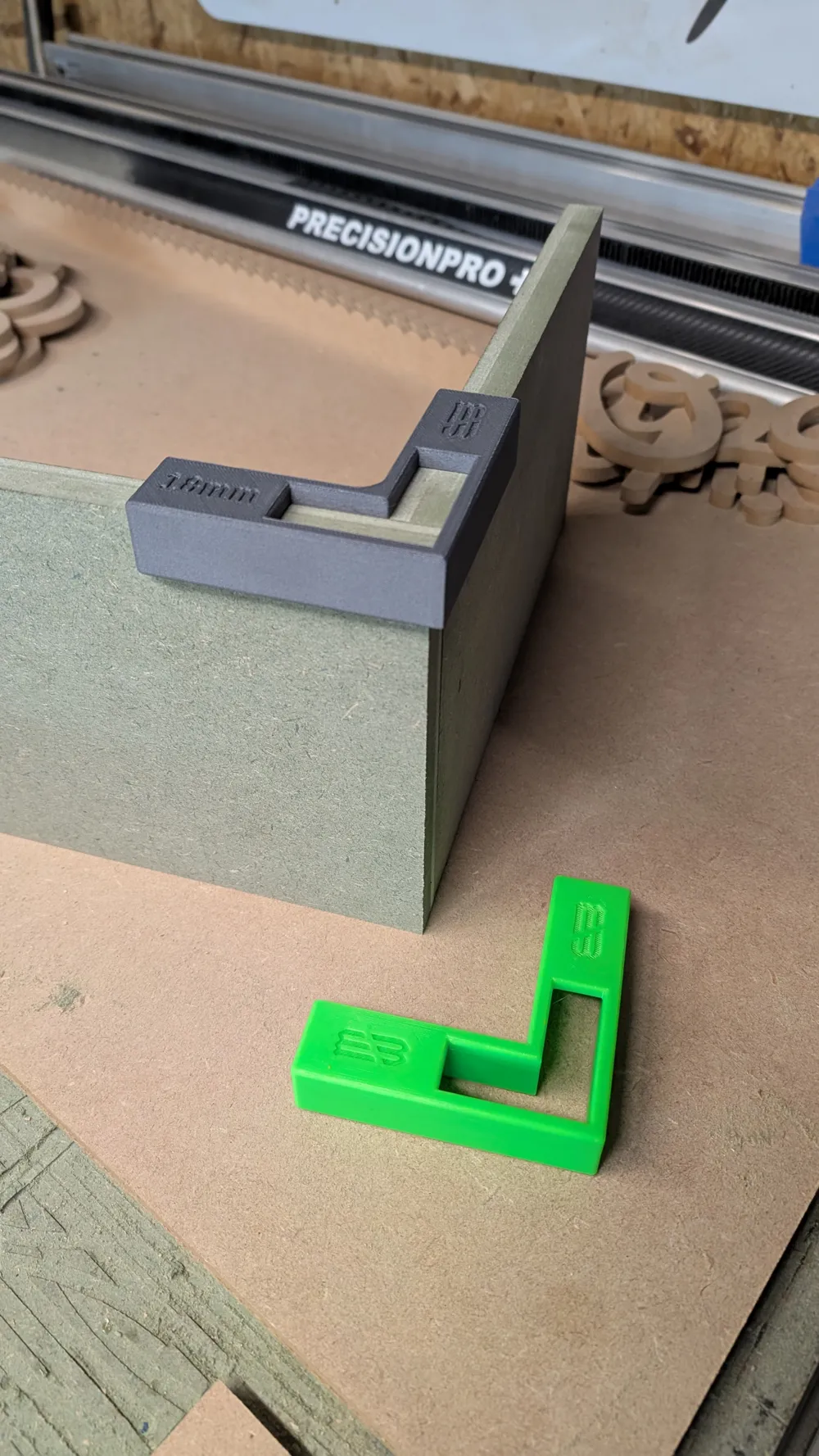 Square for cabinet assembly 18mm panels. - Free 3D Print Model - MakerWorld