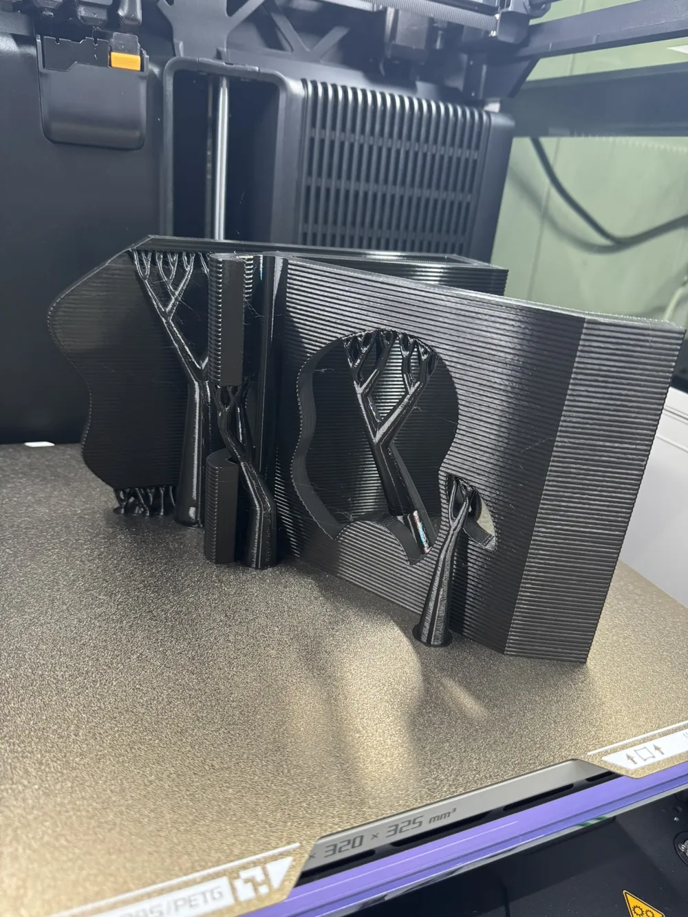iPad Pro/Air 11/13 Inch Apple Tablet Stand by guillaume76620 MakerWorld ...