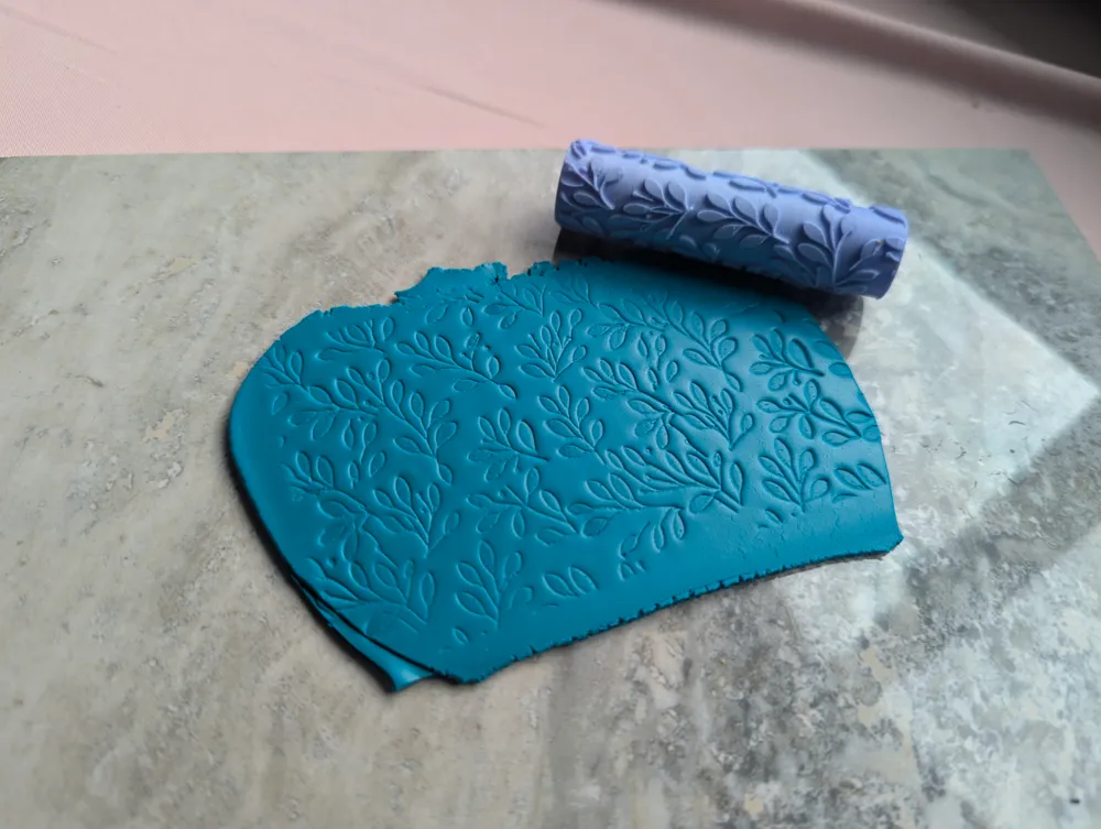 Leaf Pattern Texture Roller by CutterSTL MakerWorld: Download Free 3D ...