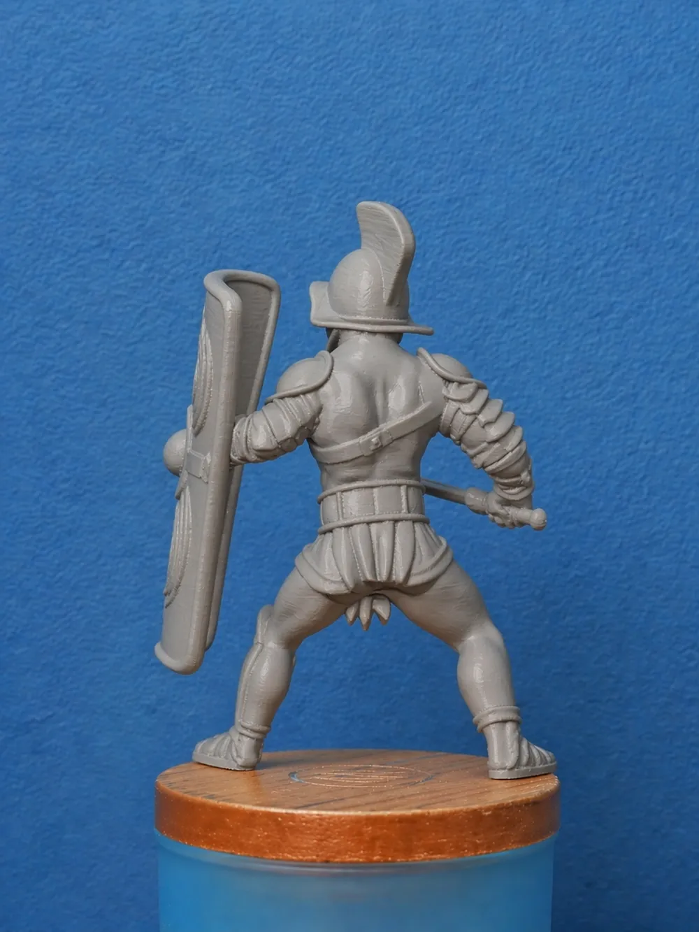 Roman Gladiator Figurine - Free 3D Print Model - MakerWorld