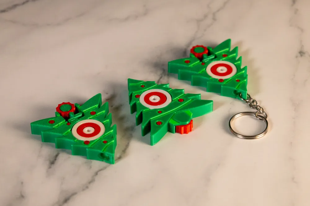 Christmas Tree Click & Gyro Fidget - Free 3D Print Model - MakerWorld
