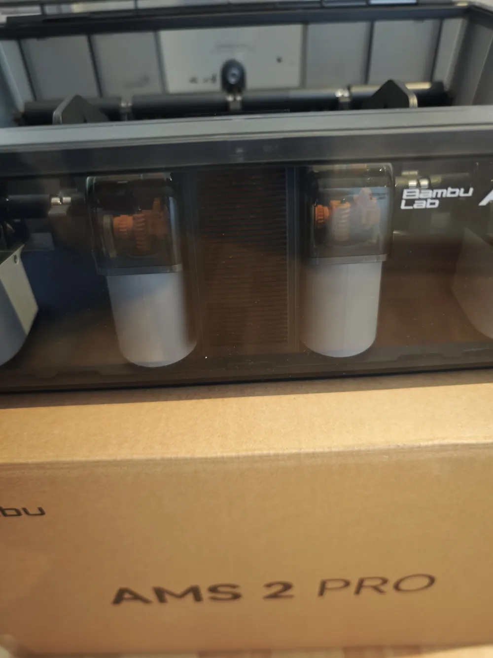 Easy AMS 2 Dry Box by bluberwutz - MakerWorld