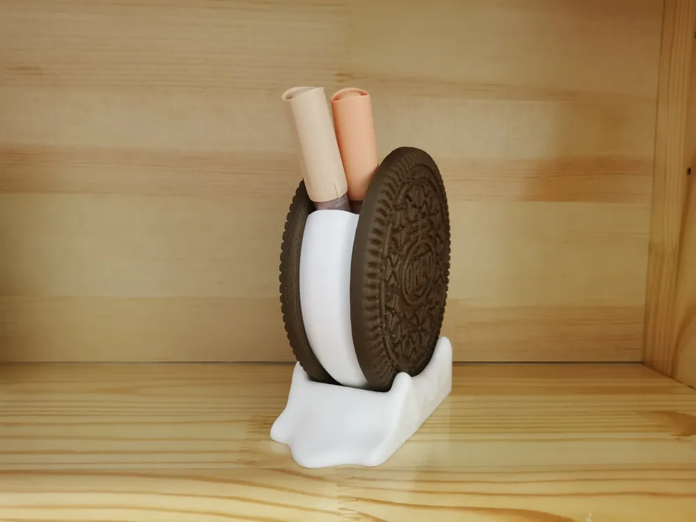 Beautiful Oreo Pen Holder - Free 3D Print Model - MakerWorld