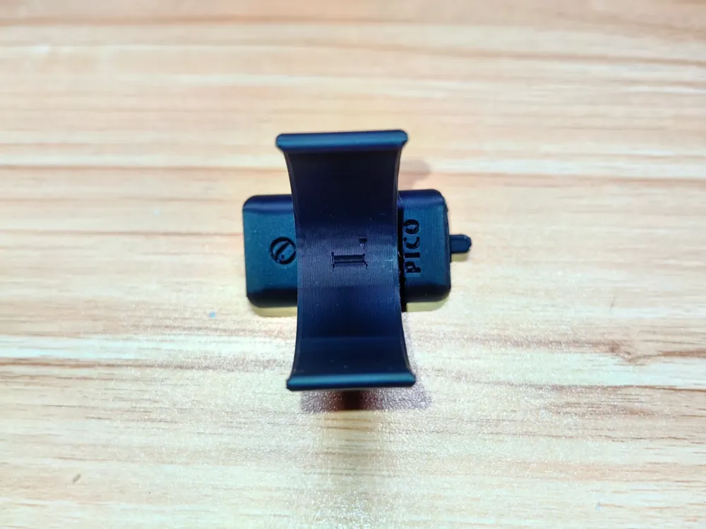 PICO Pegboard Controller Holder by 可惜没什么大不了 - MakerWorld