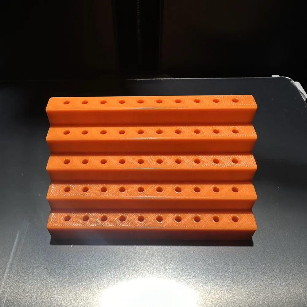 Alligator Clip Stand by Deltree3D MakerWorld: Download Free 3D Models
