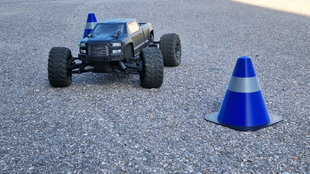 15CM Tall traffic cone for rc racetracks. - Free 3D Print Model ...