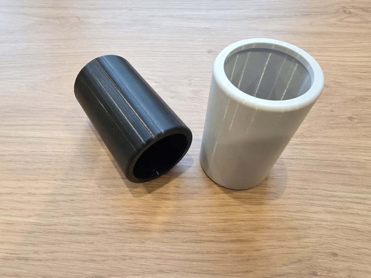 Round Dice Cup with Spout, TPU - Free 3D Print Model - MakerWorld