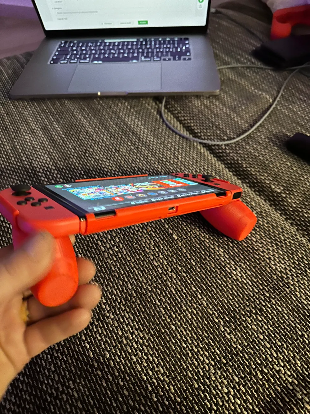 Nintendo Switch OLED Ergonomic Grip Remixed by Patrik Fehr - MakerWorld