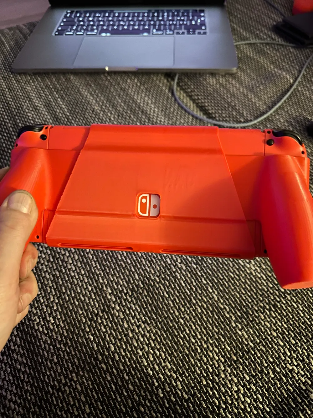 Nintendo Switch OLED Ergonomic Grip Remixed by Patrik Fehr - MakerWorld
