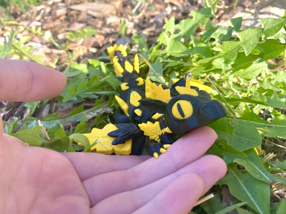 Fall Leaf Dragon by Ari’s Lil’ Atrocities MakerWorld: Download Free 3D ...