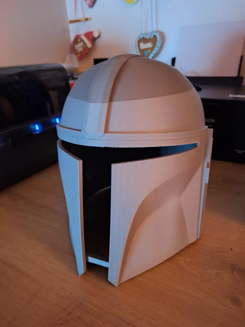 Mandalorian Helmet with Visor Holder - Free 3D Print Model - MakerWorld